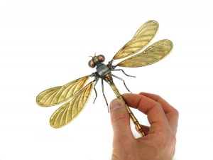 Metal Craftsman Recreates Animals as Moving Steampunk Sculptures