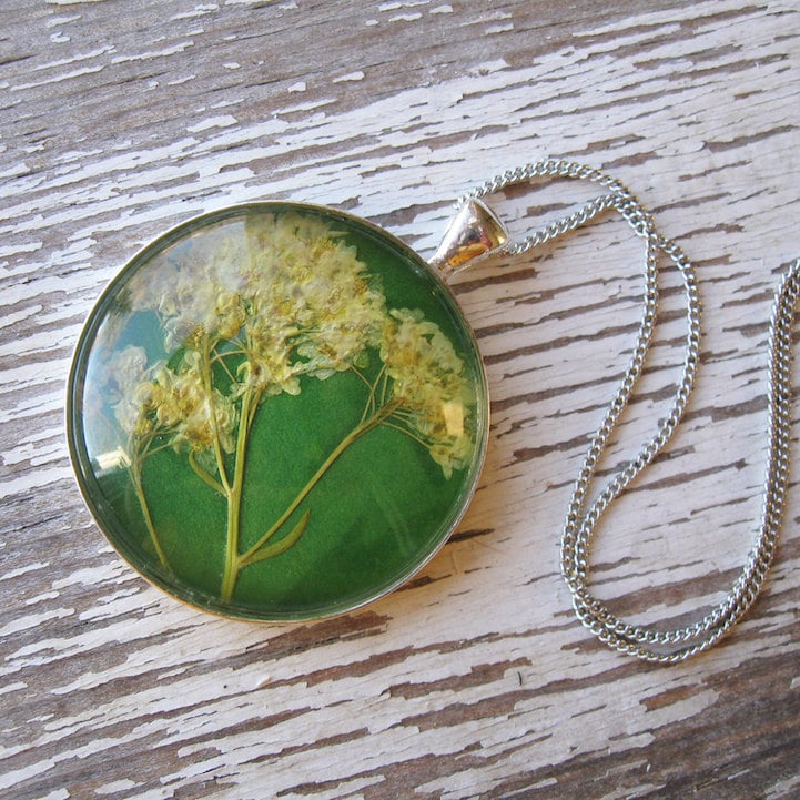 Exquisite Pressed Flower Jewelry Pays Homage to Nature’s Blooming ...