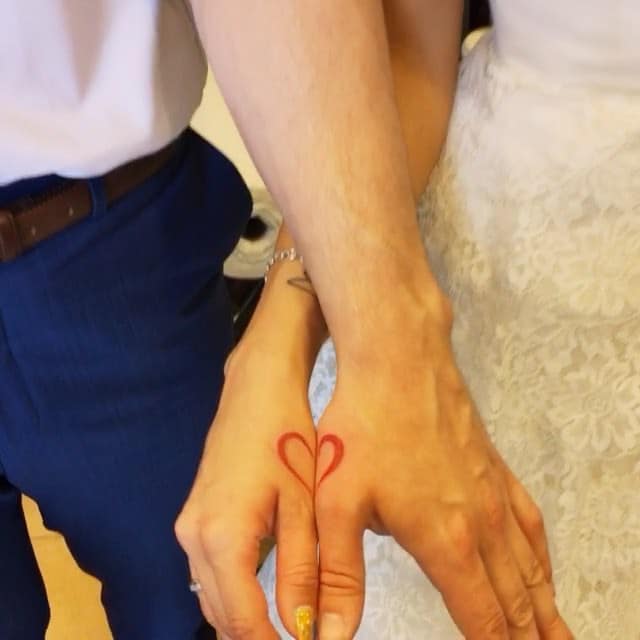 15 Couples’ Matching Wedding Tattoos Visually Honoring Their Marriage ...