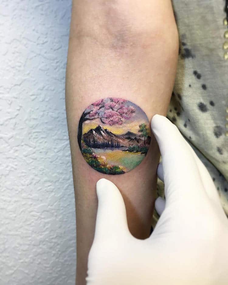 Exquisite Tattoos Continue to Tell Dreamlike Tales Through Circular ...
