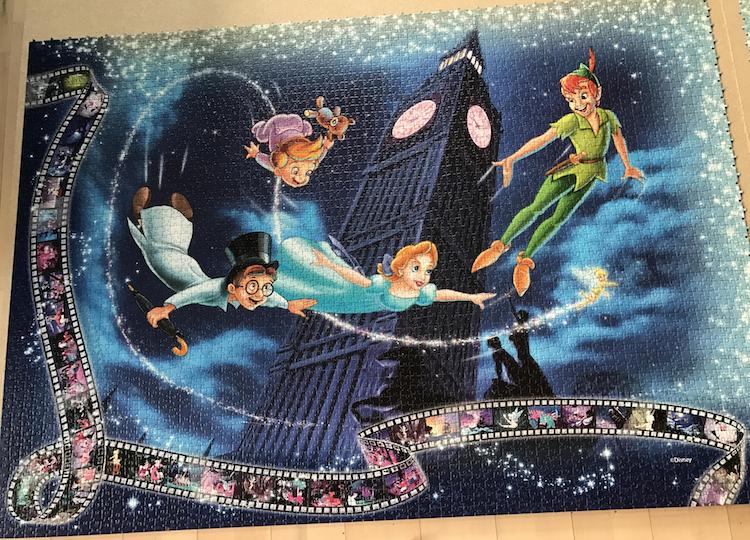 Puzzle Master Completes “World’s Largest Jigsaw Puzzle” in 460 Hours ...