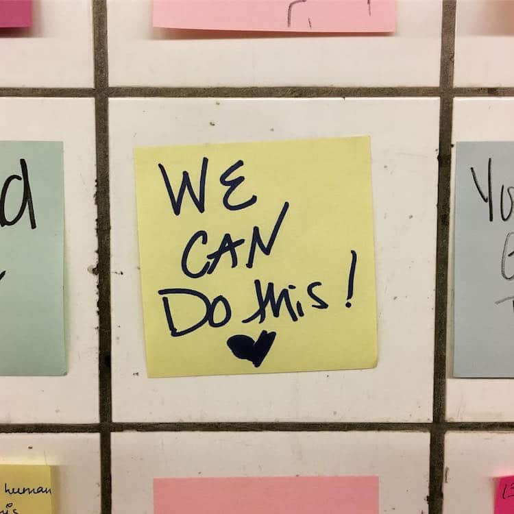 New Yorkers Are Writing Post-It Love Notes to America on the Walls of a ...