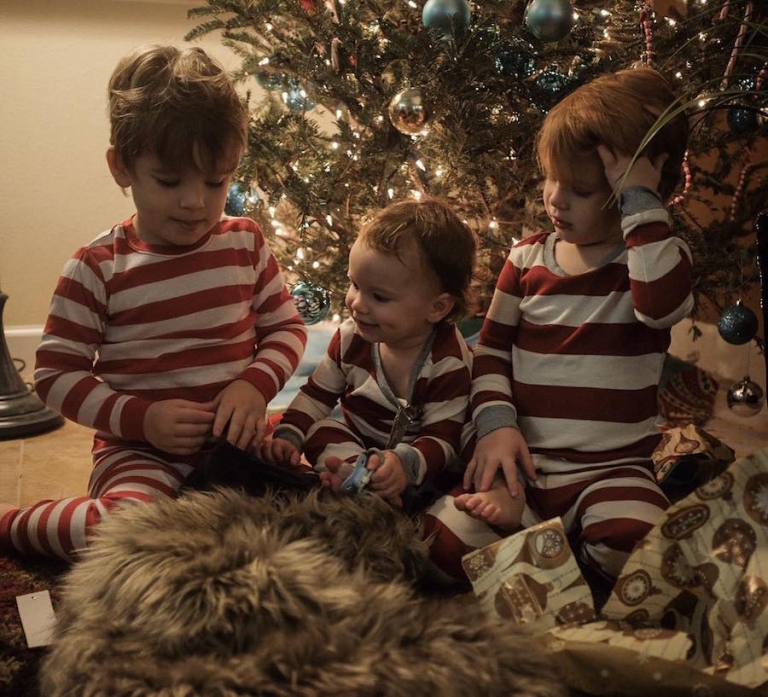 Loving Father’s Sweet Photos of His Kids Capture the Magic of Childhood ...
