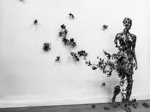 Deconstructed Sculptures Explore The Fragility of the Human Body