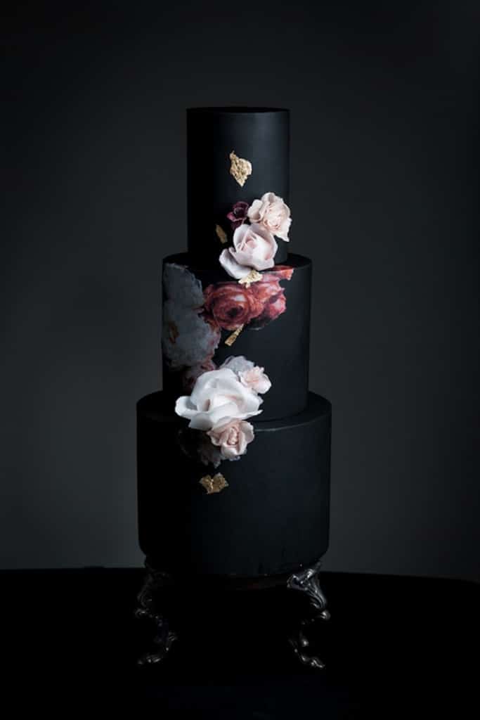 20+ Black Wedding Cakes That Add Goth-Inspired Flair to a Special ...