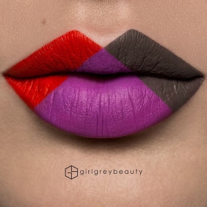 Makeup Artist Paints Her Pucker to Turn Her Lips into Mesmerizing Works ...