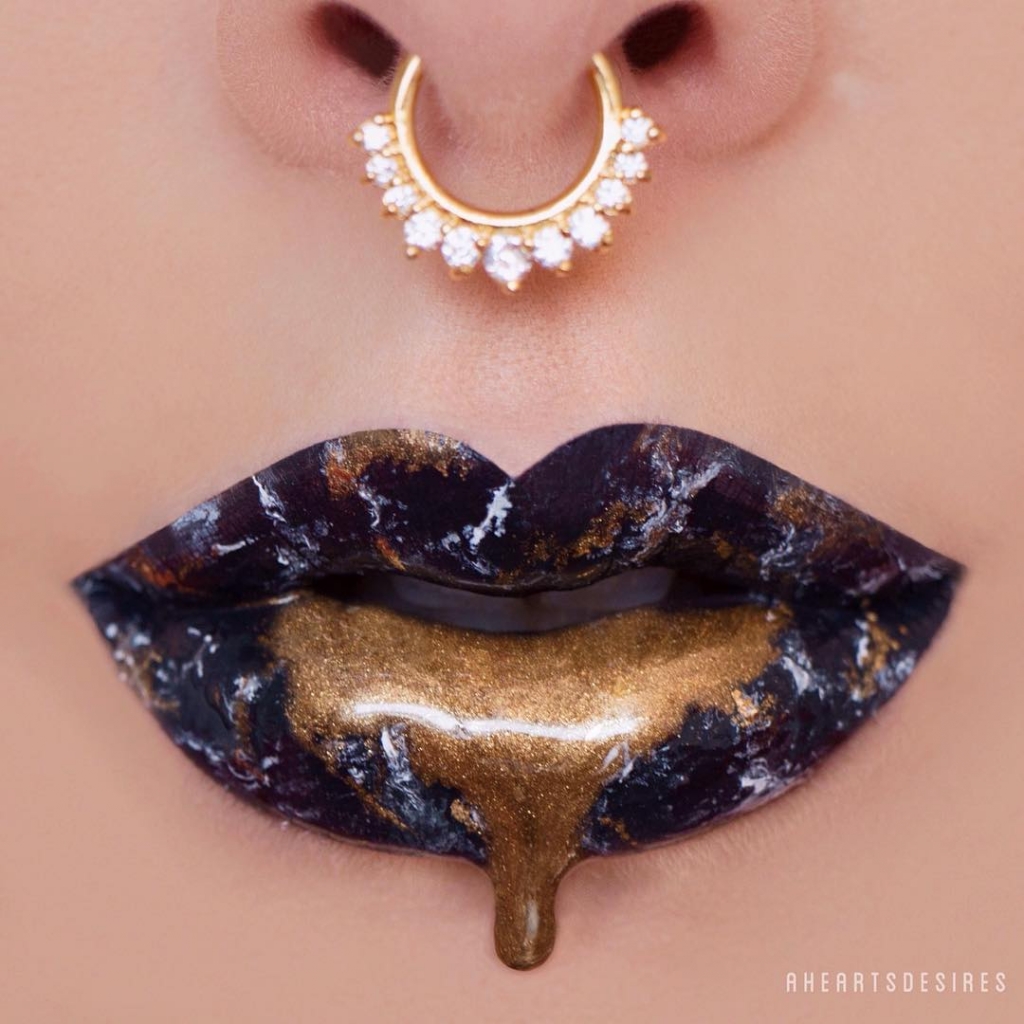 ‘Marble Lips’ Beauty Trend Has Women Painting Their Lips Like Beautiful ...