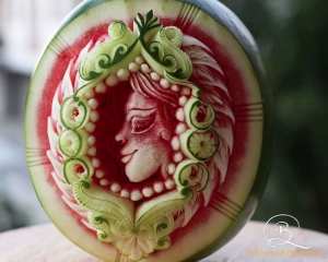 Artist Creates Amazing Food Carving That Looks Too Good to Eat