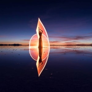 Light Painting Artist Captures Perfectly-Timed Photograph of Lightning Bolt