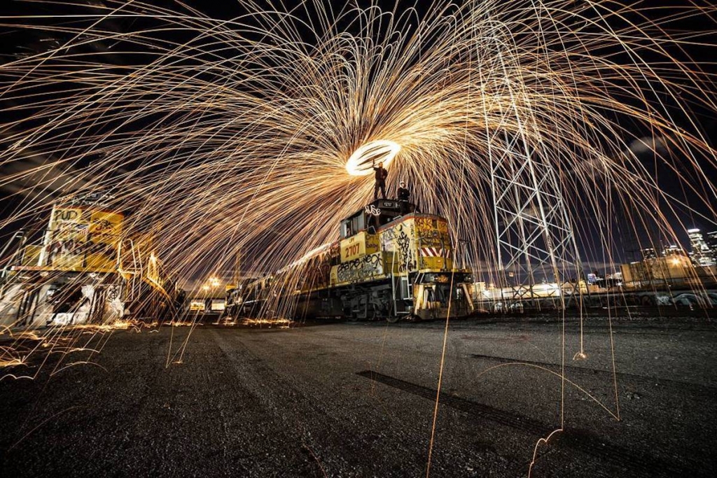 20+ Fiery Landscapes Ignited by Spectacular Steel Wool Photography | My ...
