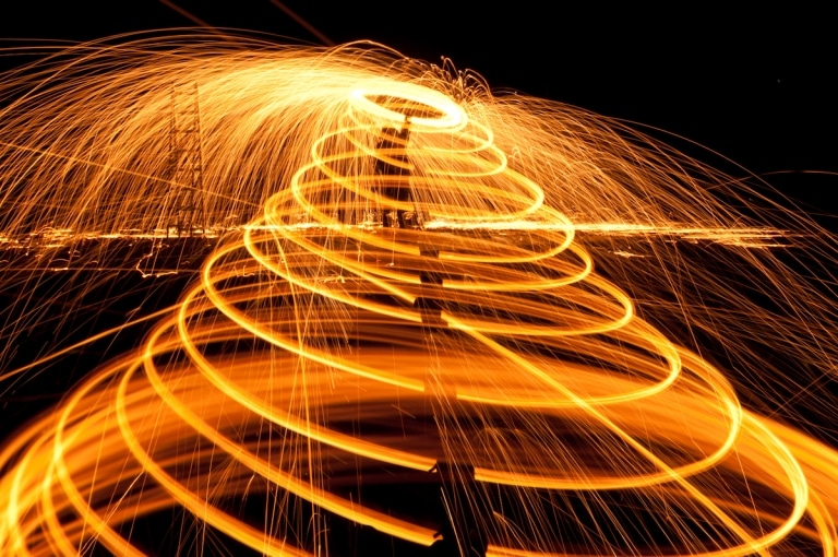 20+ Fiery Landscapes Ignited by Spectacular Steel Wool Photography | My ...