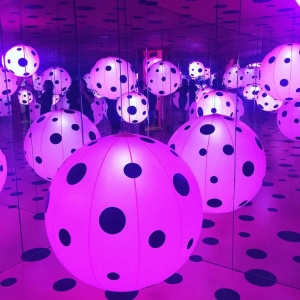 Mirror Room Interactive Art Installations by Yayoi Kusama