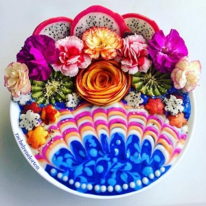 Psychedelic Smoothie Bowls are Contemporary Pop Art Food