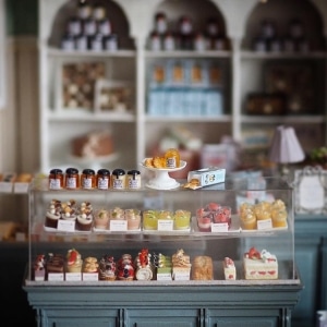 Japanese Artist Crafts Miniature, Antique Dollhouse Furniture by Hand