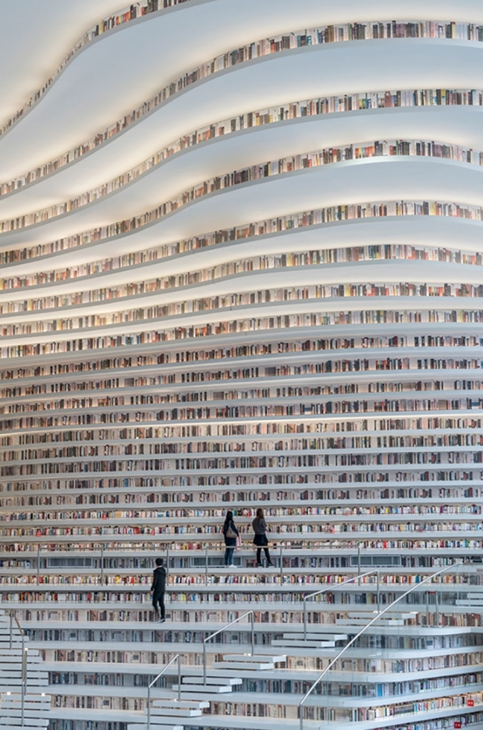 Chinese Library Holds 1.2 Million Books Within Its Curved Walls