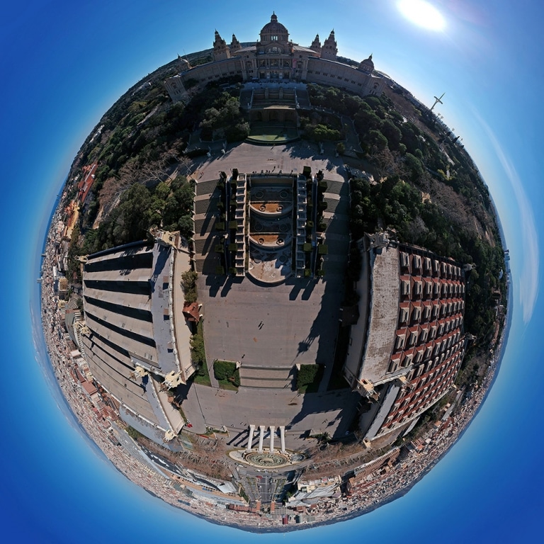 360 Photos of Barcelona Transform the City Into Globes