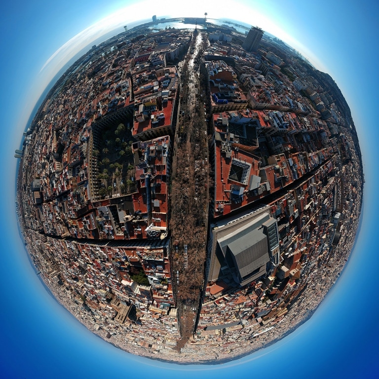 360 Photos of Barcelona Transform the City Into Globes