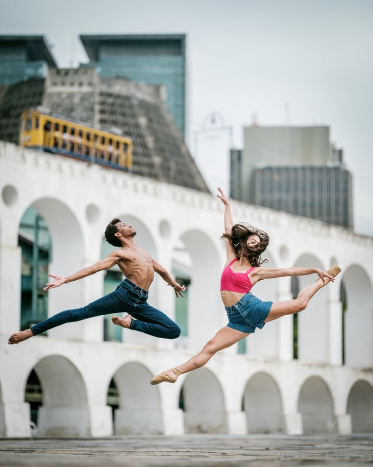 Dance Photographer Captures Ballet Dancers in Rio de Janeiro