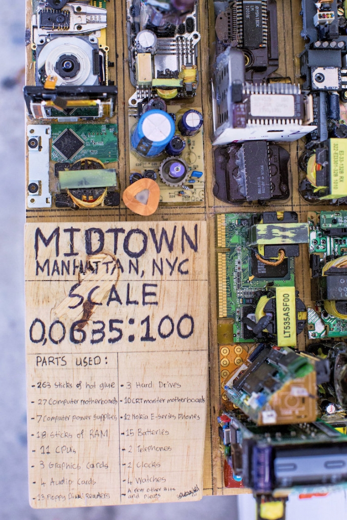 Teenager Uses Recycled Computer Parts of Make Scale Model of Manhattan