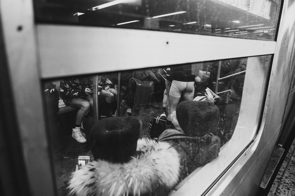 Interview: Street Photography Series Captures New York Subway Life