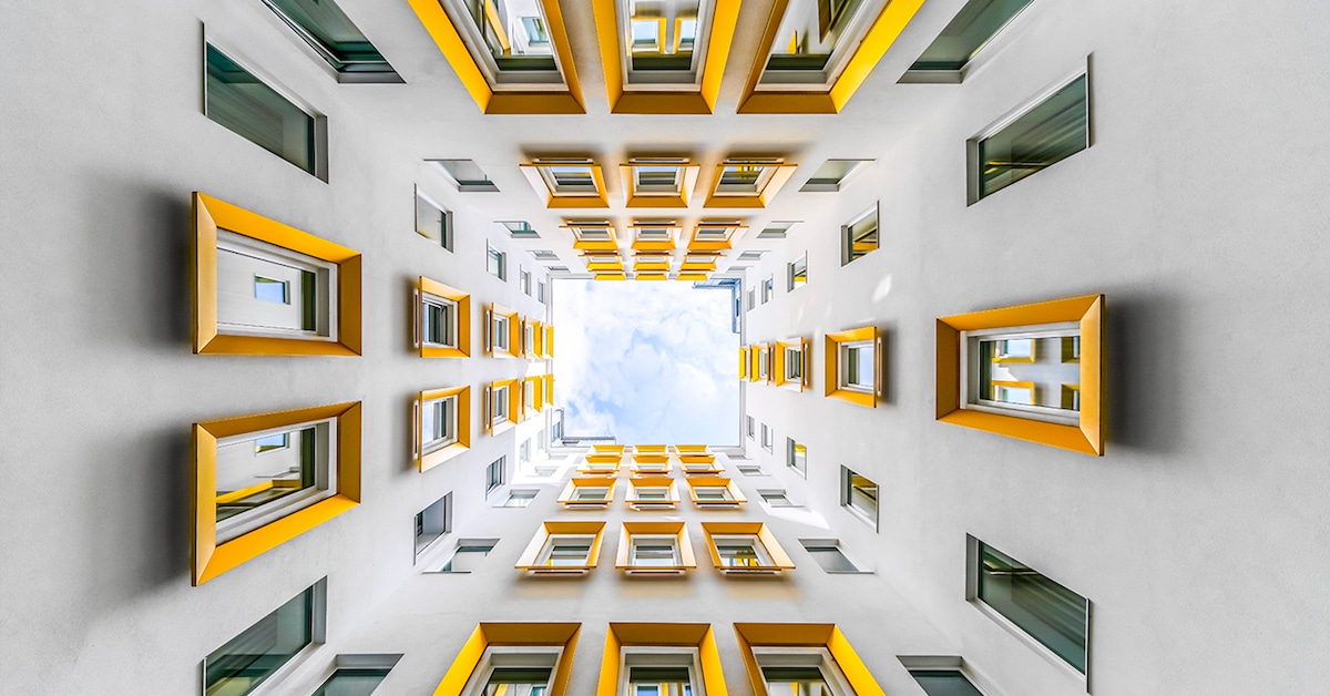 Zsolt Hlinka's New Symmetrical Architectural Photos of Vienna