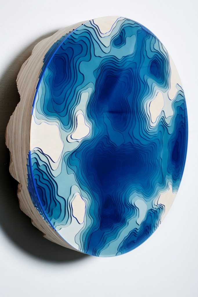 Ocean-Inspired Relief Sculpture Invites You to Gaze Into Its Soothing ...