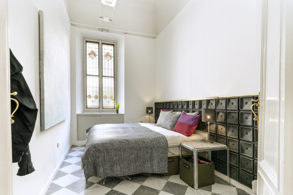 Eco-Conscious Designers Create a Sleek Living Space Made Entirely of ...