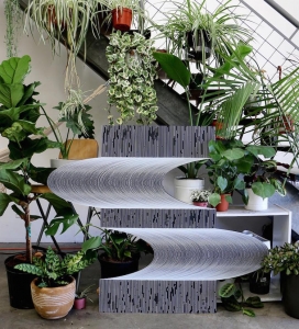 Line Drawing Artist Creates Three-Dimensional Math Art