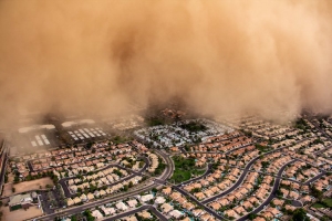 Magnificent Photos of Arizona Dust Storm Taken from News Helicopter