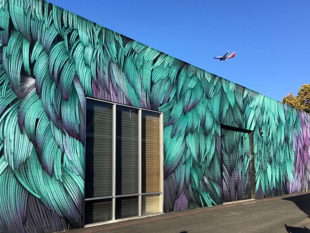 Each Pigeon Painting by Adele Renault Shows the Bird's Overlooked Beauty