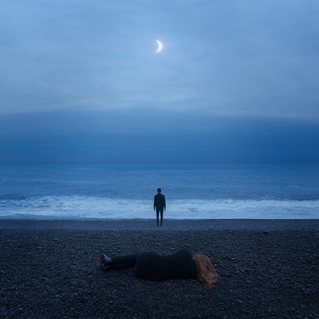 Photographer Uses Personal Experience to Visualize Years of Depression ...