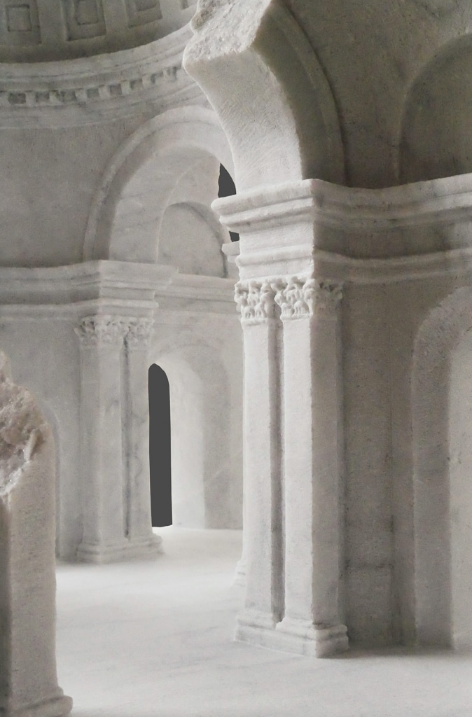 Amazing Architectural Interiors and Detailed Objects Carved into Raw ...