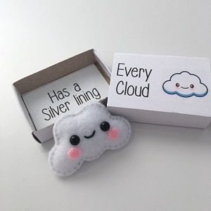 15+ Creative Motivational Gifts to Inspire Someone Every Day