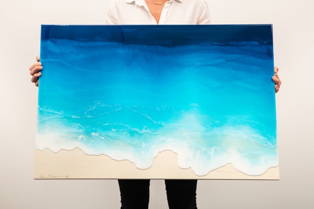 Interview: Anna Sweet Crafts Photorealistic Resin Waves for Liquid Series