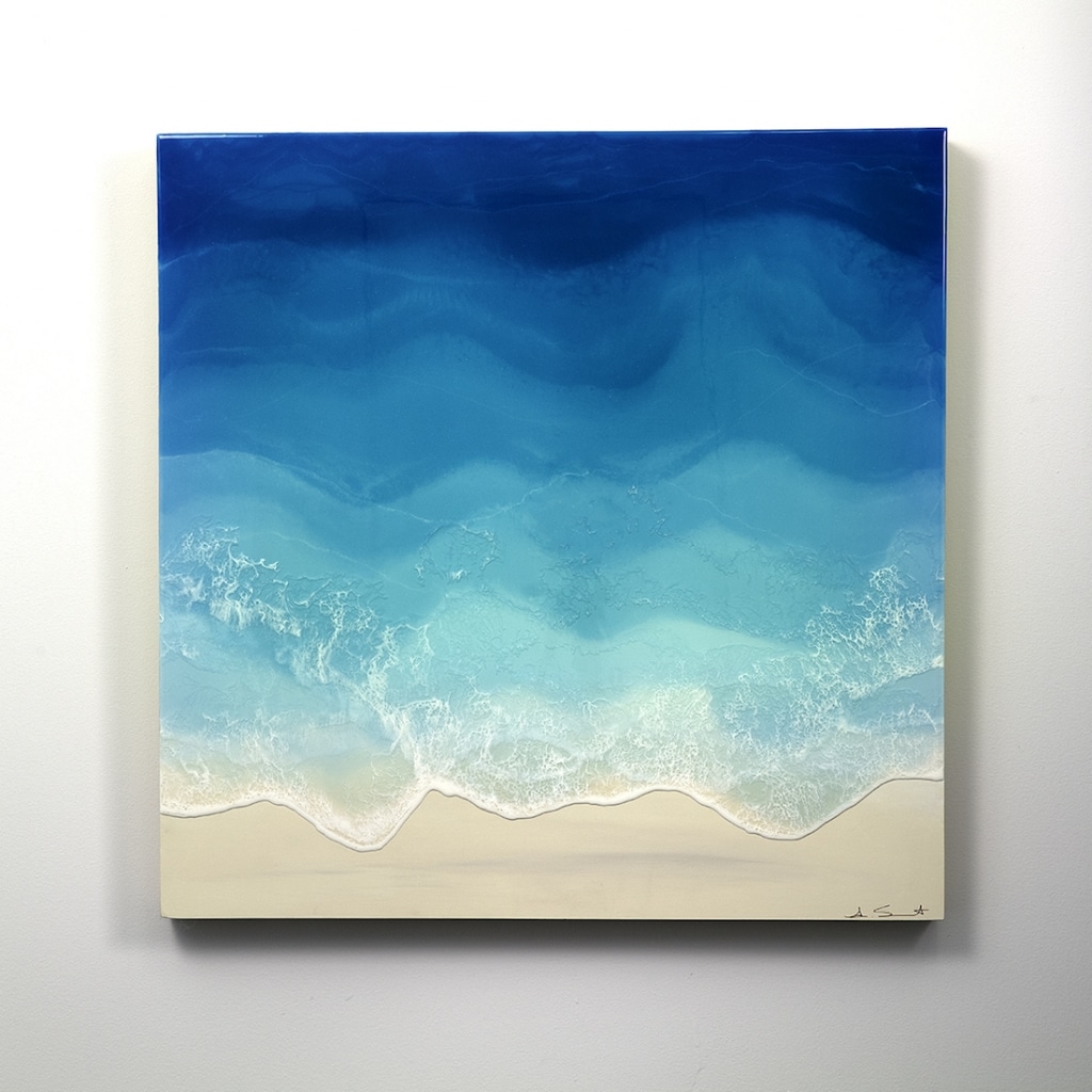 Interview: Anna Sweet Crafts Photorealistic Resin Waves for Liquid Series