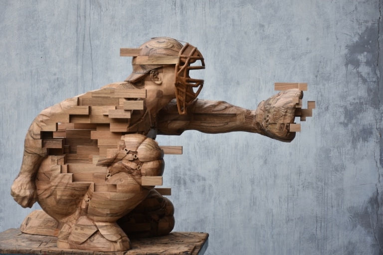 New Dynamic, Pixelated Wood Sculptures from Hsu Tung Han