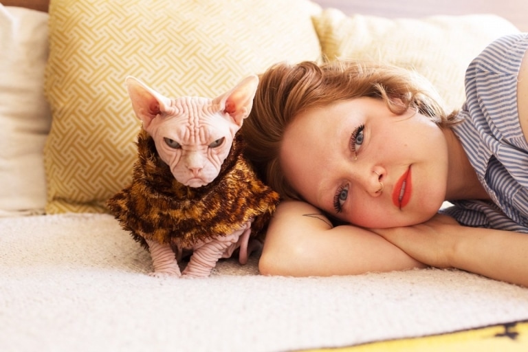 How Portraits of Women and Cats Break the "Crazy Cat Lady" Stereotype