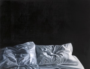 Photorealistic Oil Paintings of Empty Beds Capture Feelings of Grief