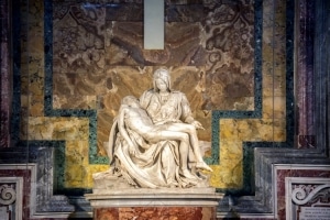 Exploring Michelangelo's 'Pietà,' a Masterpiece of Renaissance Sculpture