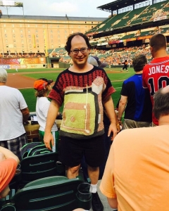 Man Creates Knitted Sweaters of Places Then Wears Them to the Places