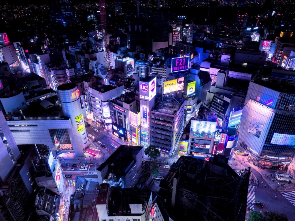 Cyberpunk Photos of Japan Look Like Real Life 'Blade Runner'