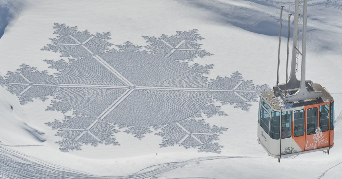 Former Cartographer Walks All Day to Create Ephemeral Snow Art