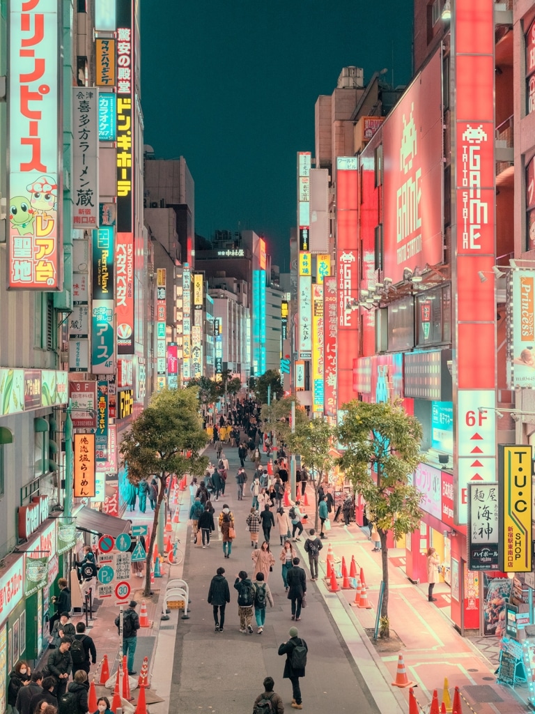 Hyper-Saturated Photos of Tokyo Give Glimpse of Life in the City