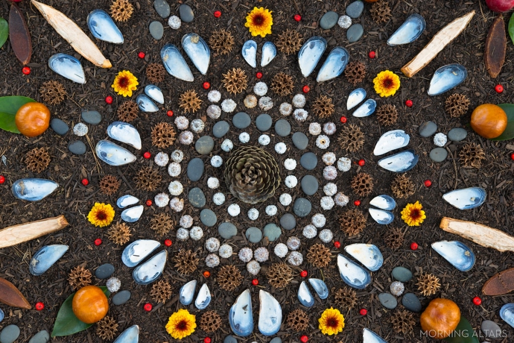 Artist's Geometric Land Art Celebrates Nature's Impermanence