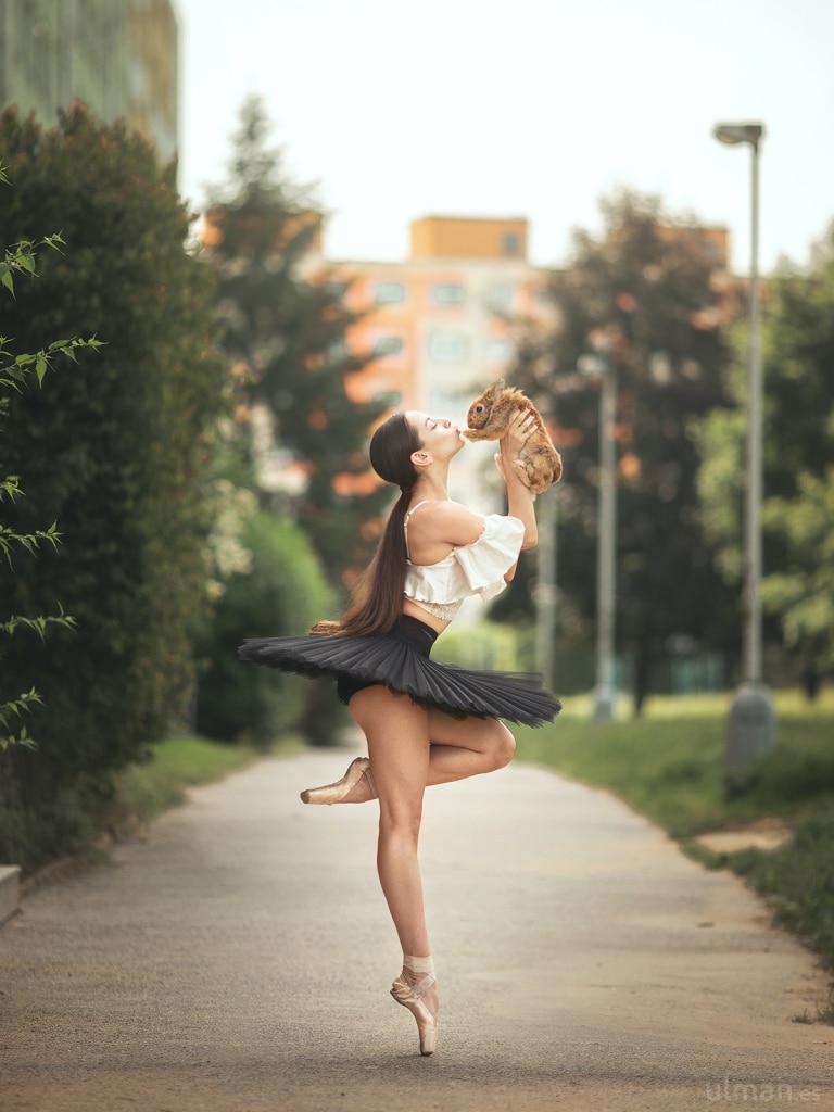 Estas fotografías de bailarines convierten Marbella en un escenario