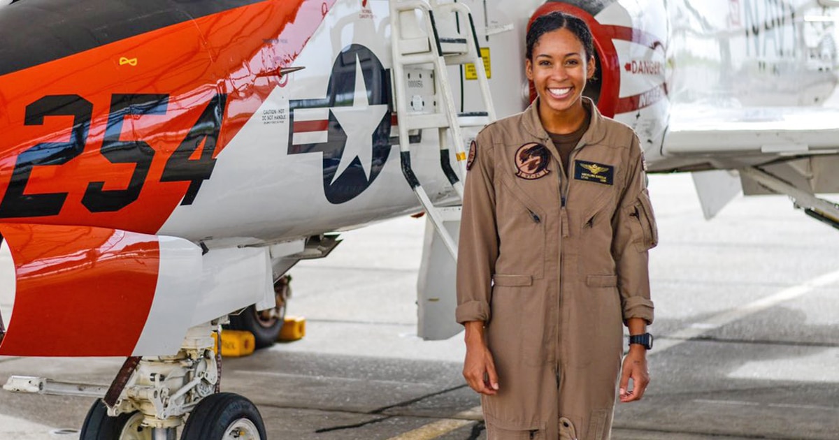 Woman Makes History as First Black Female Tactical Jet Pilot in the U.S ...