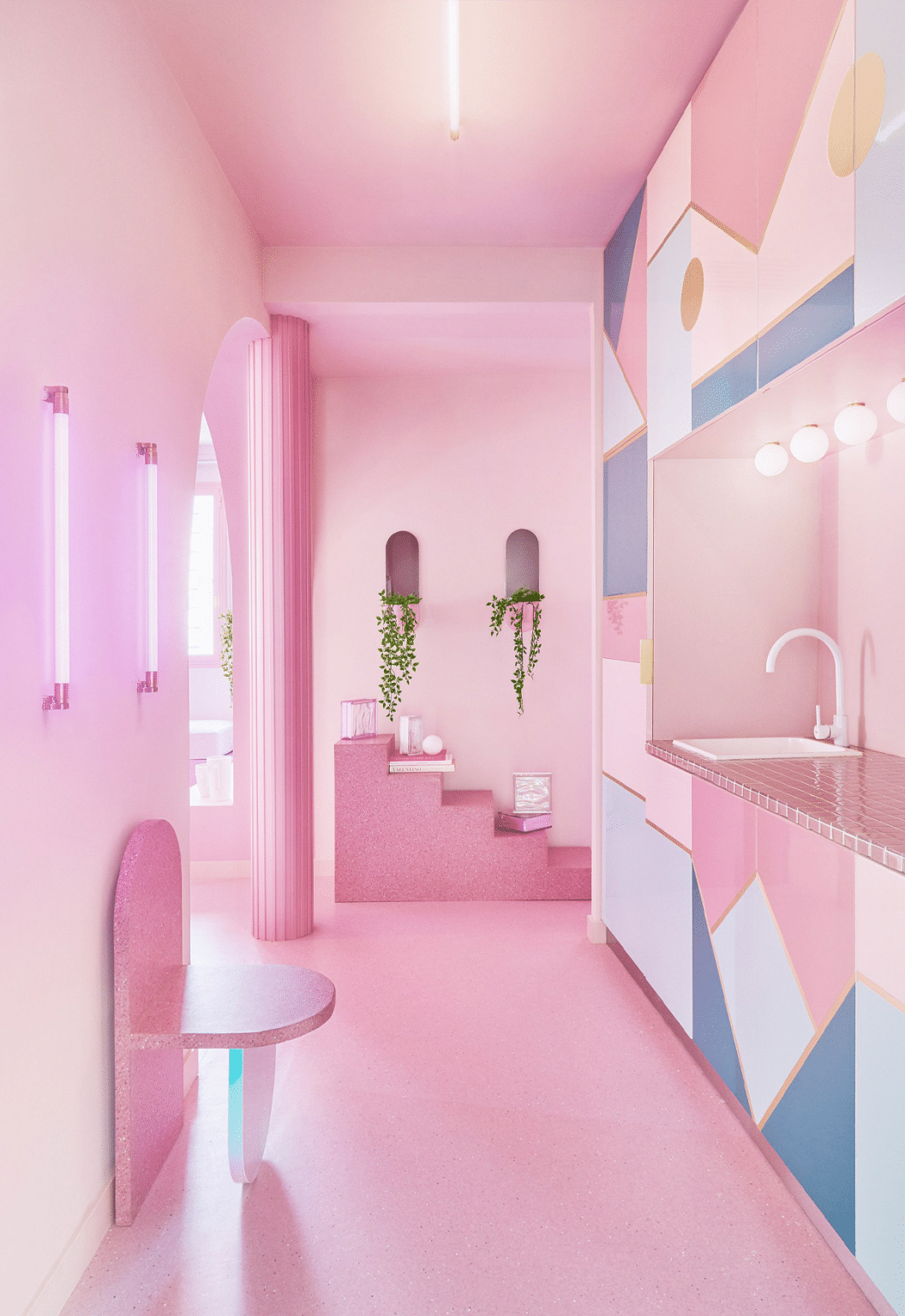 This All-Pink Apartment in Madrid Is a Bubblegum Dream Vacation Spot