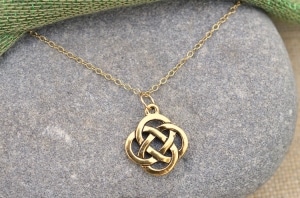 Celtic Knots: Discover the Meaning Behind These Complex Designs