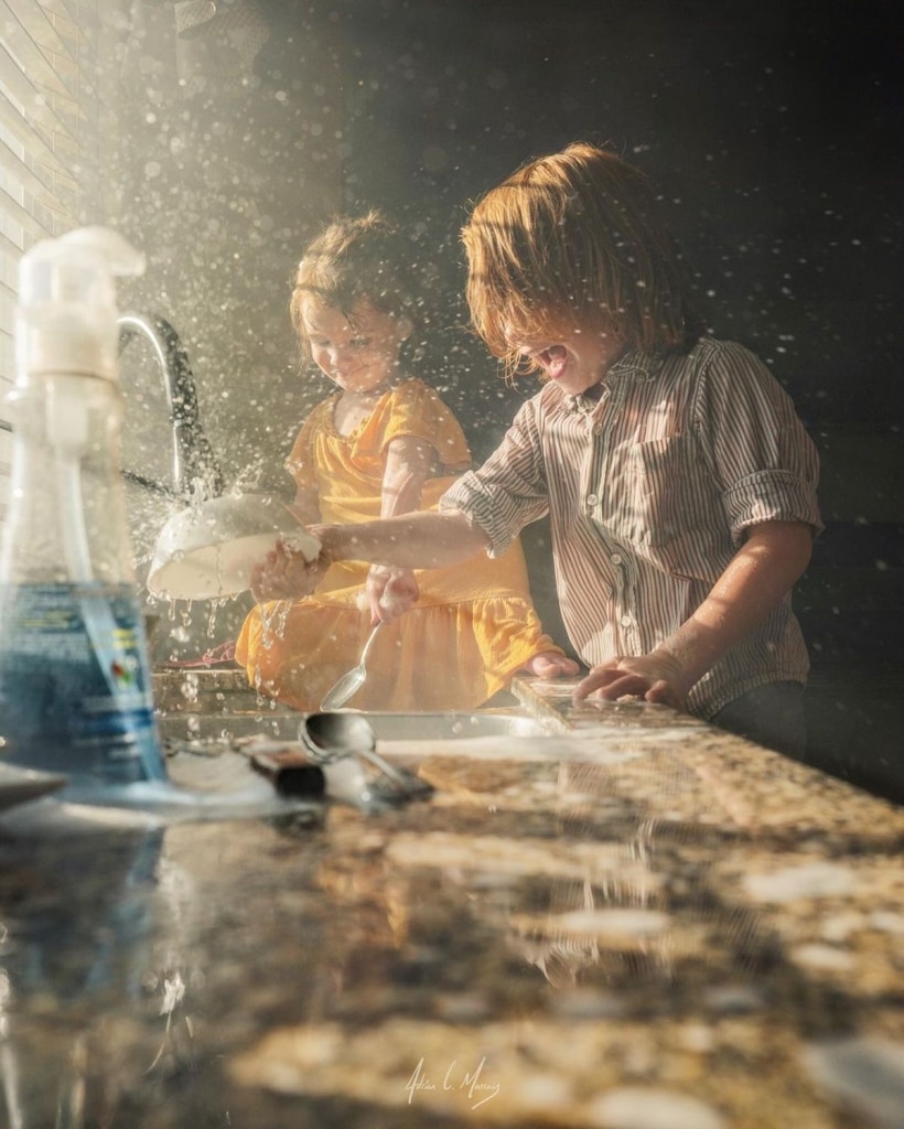 This Loving Father Captures the Magic of Everyday Moments With His 4 ...