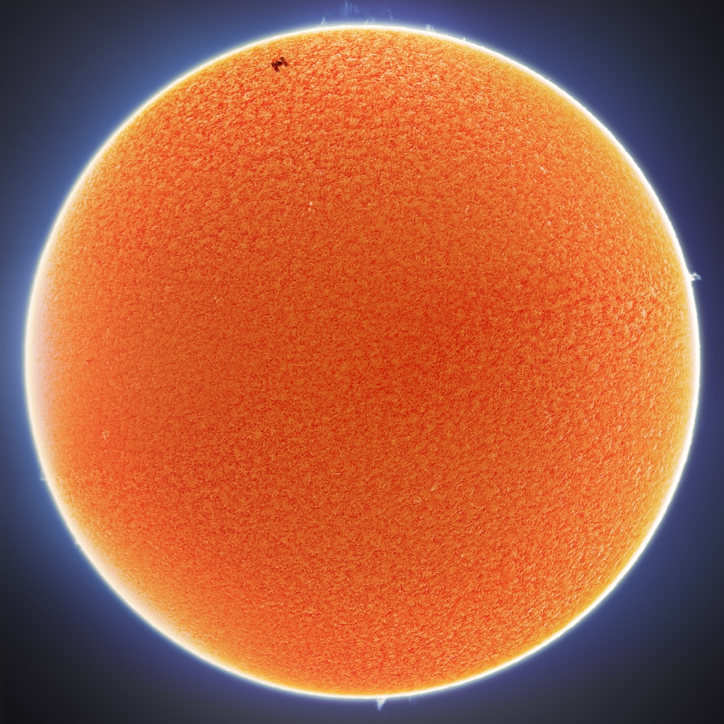 Astrophotographer Captures Incredible Photos of ISS Transiting the Sun ...